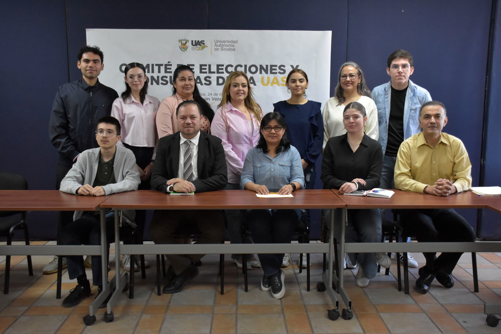 Emite la Comisión de Elecciones y Consultas el dictamen de registro ...